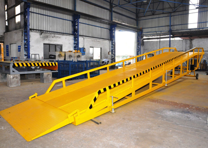 LOADING AND UNLOADING | CTR